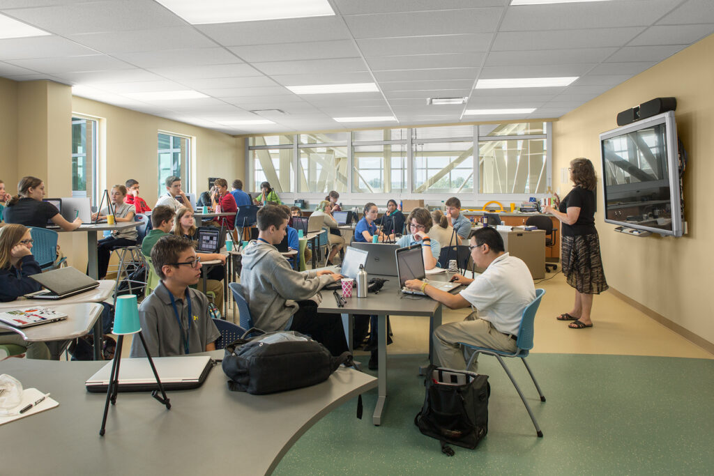 NEOMED BIO-MED Science Academy – TC Architects